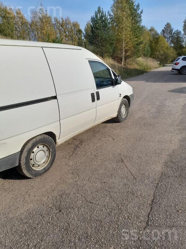 Balts Fiat Scudo 2000 Rīga, ar dzinēja tilpumu 1.90 L un nobraukumu 270 tūkst. km par 2200 €, foto 6 vietnē AUTOMOTO.COM.LV