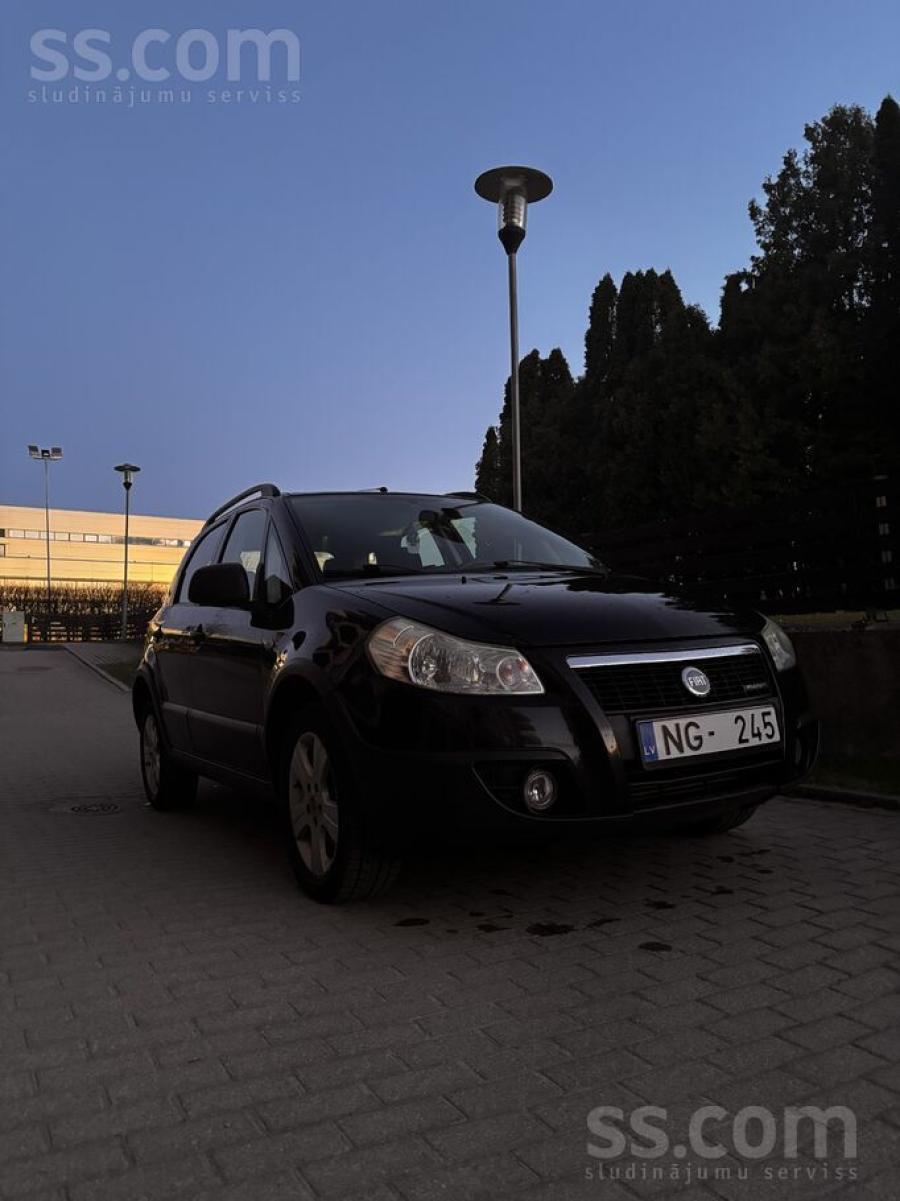 Black Fiat Sedici 2007 in Riga, with an engine capacity of 1.90 L and mileage of 300 thousand km for 2100 €, photo 1 on AUTOMOTO.COM.LV