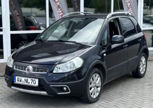 Melns Fiat Sedici 2011 Radviliškis, ar dzinēja tilpumu 2.00 L un nobraukumu 246 tūkst. km par 3550 €, foto 6 vietnē AUTOMOTO.COM.LV