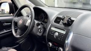 Melns Fiat Sedici 2011 Radviliškis, ar dzinēja tilpumu 2.00 L un nobraukumu 246 tūkst. km par 3550 €, foto 16 vietnē AUTOMOTO.COM.LV