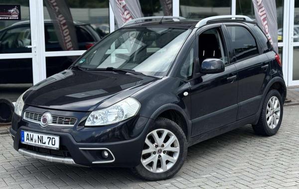Melns Fiat Sedici 2011 Radviliškis, ar dzinēja tilpumu 2.00 L un nobraukumu 246 tūkst. km par 3550 €, foto 1 vietnē AUTOMOTO.COM.LV