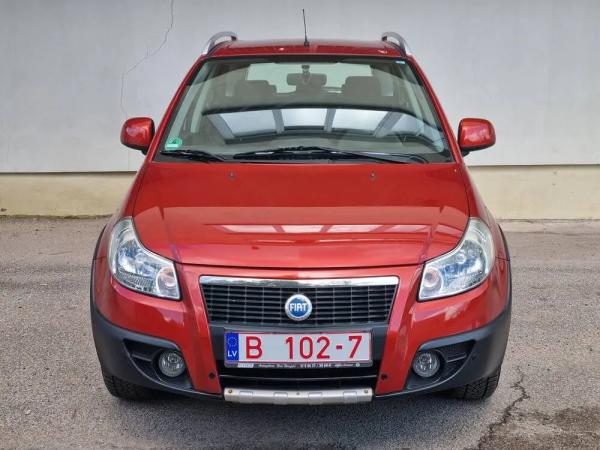 Sarkans Fiat Sedici 2007 Ogre, ar dzinēja tilpumu 1.60 L un nobraukumu 114 tūkst. km par 4450 €, foto 2 vietnē AUTOMOTO.COM.LV