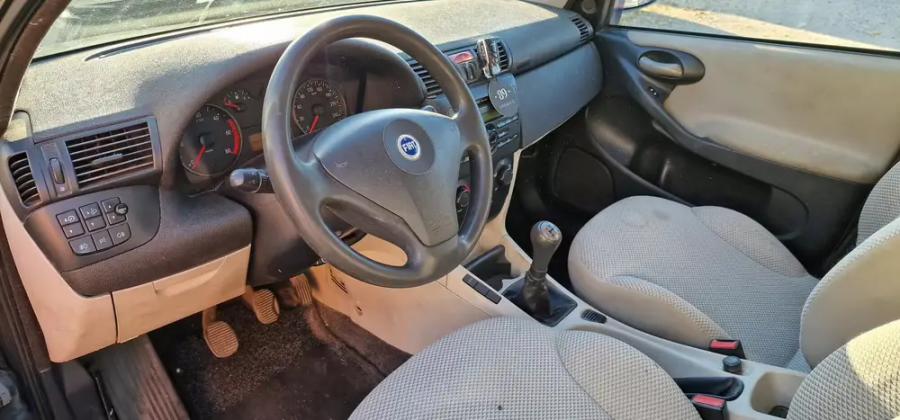 Melns Fiat Stilo 2005 Valmiera, ar dzinēja tilpumu 1.90 L un nobraukumu 430 tūkst. km par 750 €, foto 7 vietnē AUTOMOTO.COM.LV