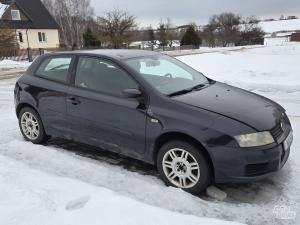 Zils Fiat Stilo 2002 Kaišiadorys, ar dzinēja tilpumu 1.90 L un nobraukumu 300 tūkst. km par 450 €, foto 2 vietnē AUTOMOTO.COM.LV