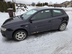 Zils Fiat Stilo 2002 Kaišiadorys, ar dzinēja tilpumu 1.90 L un nobraukumu 300 tūkst. km par 450 €, foto 3 vietnē AUTOMOTO.COM.LV