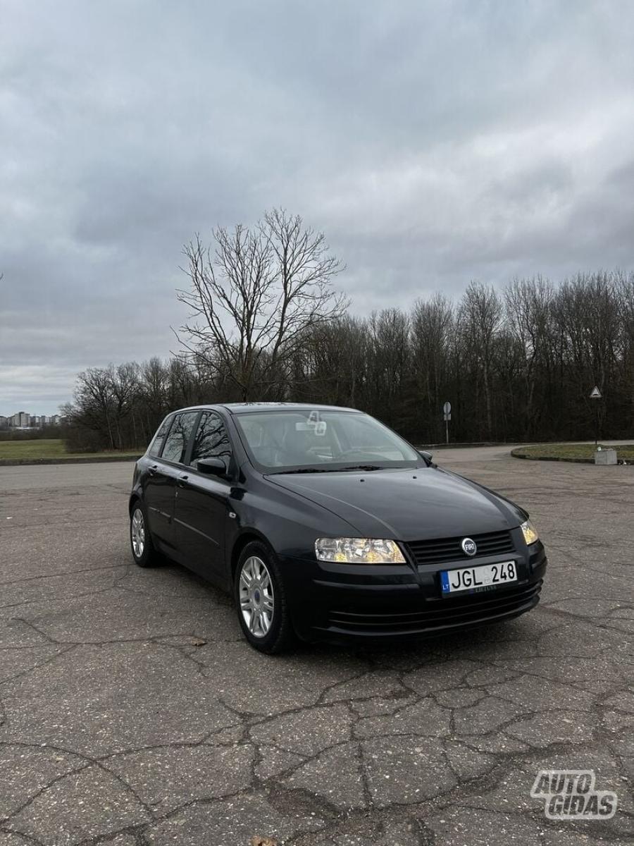 Fiat Stilo 2003 Kauņa, ar dzinēja tilpumu 1.90 L un nobraukumu 195 tūkst. km par 850 €, foto 2 vietnē AUTOMOTO.COM.LV