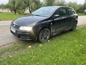 Fiat Stilo 2003 in Varena, with an engine capacity of 1.60 L and mileage of 145 thousand km for 400 €, photo 8 on AUTOMOTO.COM.LV