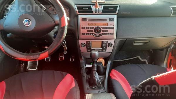 Fiat Stilo 2006 in Preili on AUTOMOTO.COM.LV Red Fiat Stilo 2006 in Preili, with an engine capacity of 1.40 L and mileage of 256 thousand km for 850 €, photo 7 on AUTOMOTO.COM.LV