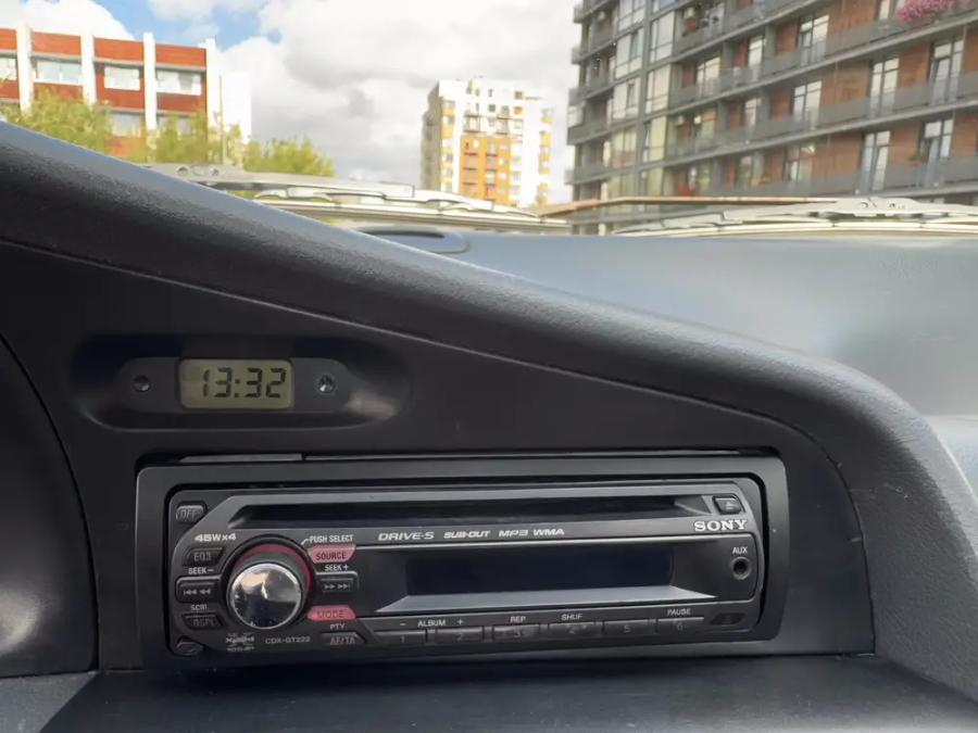 Black Fiat Strada 1999 in Riga, with an engine capacity of 1.70 L and mileage of 193 thousand km for 2800 €, photo 10 on AUTOMOTO.COM.LV