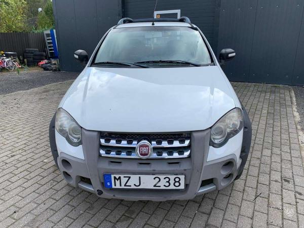 Balts Fiat Strada 2012 Rīga, ar dzinēja tilpumu 1.25 L un nobraukumu 203 tūkst. km par 3700 €, foto 1 vietnē AUTOMOTO.COM.LV