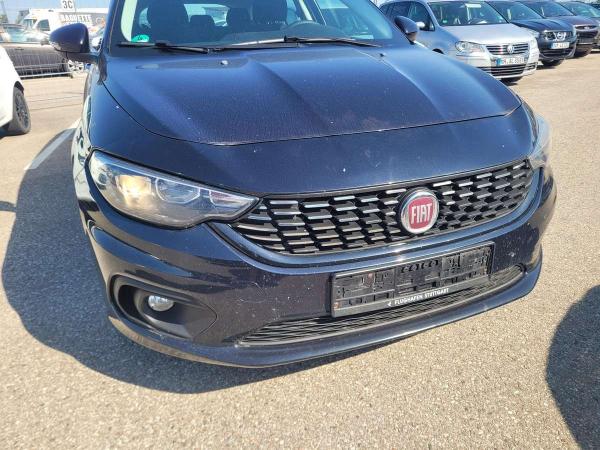 Black Fiat Tipo 2016 in Marijampole, with an engine capacity of 1.37 L and mileage of 225 thousand km for 2999 €, photo 2 on AUTOMOTO.COM.LV