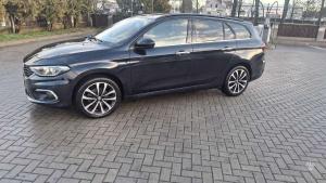 Black Fiat Tipo 2017 in Taurage, with an engine capacity of 1.60 L and mileage of 210 thousand km for 5800 €, photo 4 on AUTOMOTO.COM.LV