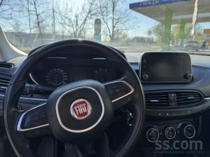 Black Fiat Tipo 2017 in Riga, with an engine capacity of 1.60 L and mileage of 0 thousand km for 4500 €, photo 9 on AUTOMOTO.COM.LV