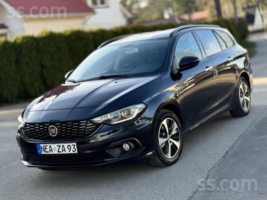 Melns Fiat Tipo 2017 Jūrmala, ar dzinēja tilpumu 1.60 L un nobraukumu 244 tūkst. km par 5770 €, foto 1 vietnē AUTOMOTO.COM.LV