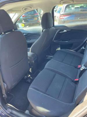 Black Fiat Tipo 2017 in Vilnius, with an engine capacity of 1.60 L and mileage of 215 thousand km for 4450 €, photo 13 on AUTOMOTO.COM.LV