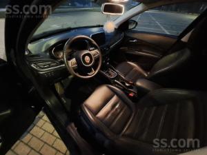 Black Fiat Tipo 2017 in Jelgava, with an engine capacity of 1.60 L and mileage of 94 thousand km for 5490 €, photo 11 on AUTOMOTO.COM.LV