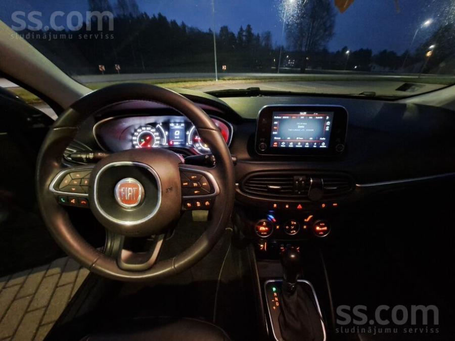 Black Fiat Tipo 2017 in Jelgava, with an engine capacity of 1.60 L and mileage of 94 thousand km for 5490 €, photo 15 on AUTOMOTO.COM.LV
