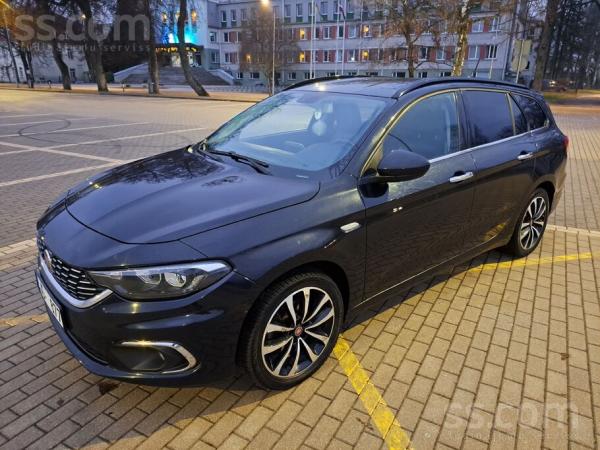 Black Fiat Tipo 2017 in Jelgava, with an engine capacity of 1.60 L and mileage of 94 thousand km for 5490 €, photo 10 on AUTOMOTO.COM.LV