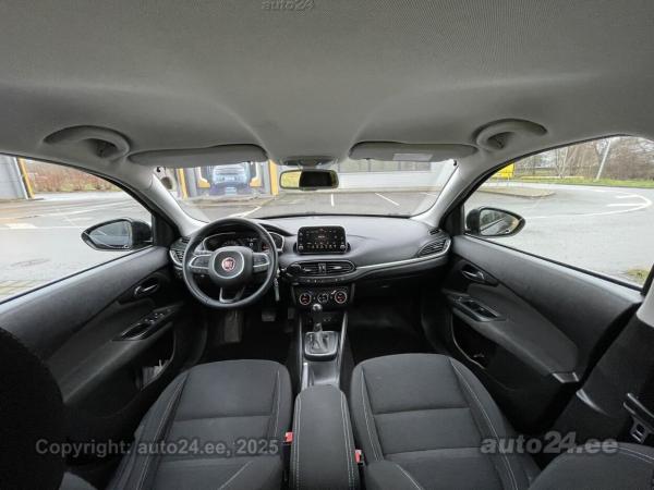 Black Fiat Tipo 2018 in Tallinn, with an engine capacity of 1.60 L and mileage of 129 thousand km for 7999 €, photo 11 on AUTOMOTO.COM.LV
