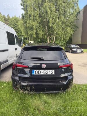 Melns Fiat Tipo 2018 Rīga, ar dzinēja tilpumu 1.60 L un nobraukumu 236 tūkst. km par 5000 €, foto 3 vietnē AUTOMOTO.COM.LV