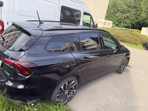 Melns Fiat Tipo 2018 Rīga, ar dzinēja tilpumu 1.60 L un nobraukumu 236 tūkst. km par 5000 €, foto 4 vietnē AUTOMOTO.COM.LV