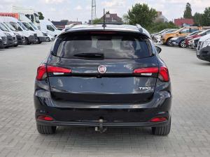 Black Fiat Tipo 2018 in Taurage, with an engine capacity of 1.60 L and mileage of 260 thousand km for 4800 €, photo 5 on AUTOMOTO.COM.LV