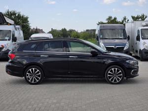 Black Fiat Tipo 2018 in Taurage, with an engine capacity of 1.60 L and mileage of 260 thousand km for 4800 €, photo 8 on AUTOMOTO.COM.LV