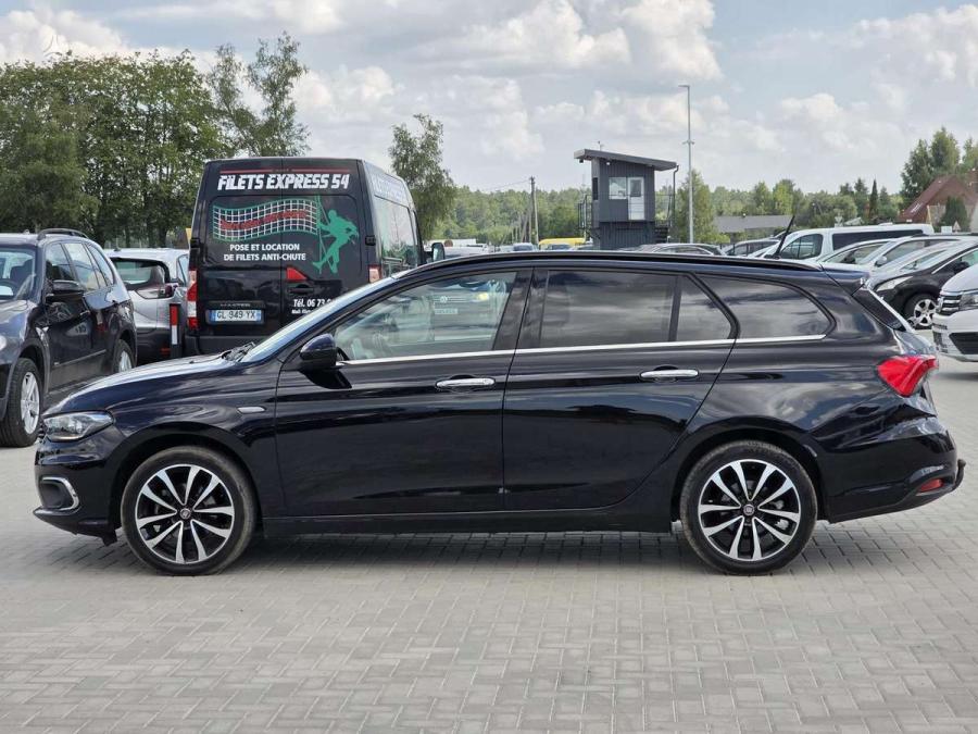 Black Fiat Tipo 2018 in Taurage, with an engine capacity of 1.60 L and mileage of 260 thousand km for 4800 €, photo 9 on AUTOMOTO.COM.LV