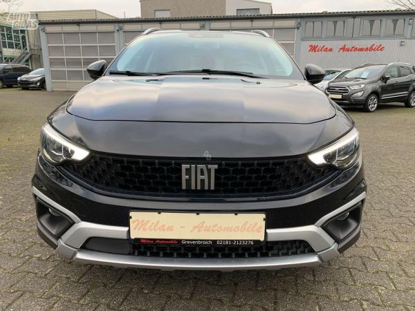 Black Fiat Tipo 2022 in Kaunas, with an engine capacity of 1.60 L and mileage of 19 thousand km for 22349 €, photo 2 on AUTOMOTO.COM.LV