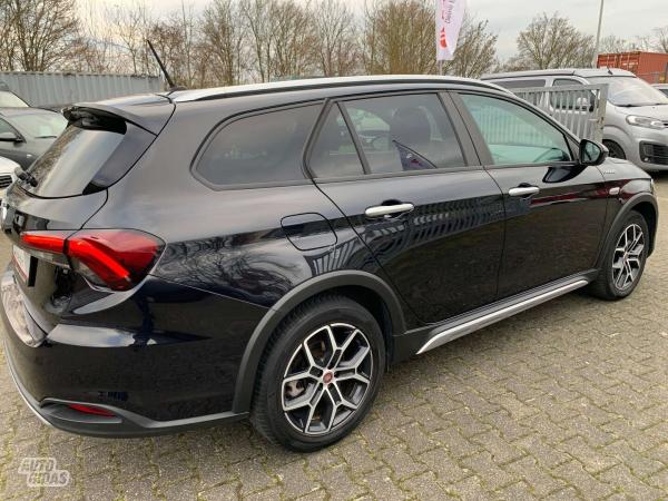 Black Fiat Tipo 2022 in Kaunas, with an engine capacity of 1.60 L and mileage of 19 thousand km for 22349 €, photo 6 on AUTOMOTO.COM.LV