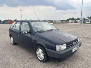 Blue Fiat Tipo 1989 in Vilnius, with an engine capacity of 1.37 L and mileage of 137 thousand km for 4000 €, photo 5 on AUTOMOTO.COM.LV