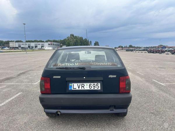 Zils Fiat Tipo 1989 Viļņa, ar dzinēja tilpumu 1.37 L un nobraukumu 137 tūkst. km par 4000 €, foto 7 vietnē AUTOMOTO.COM.LV