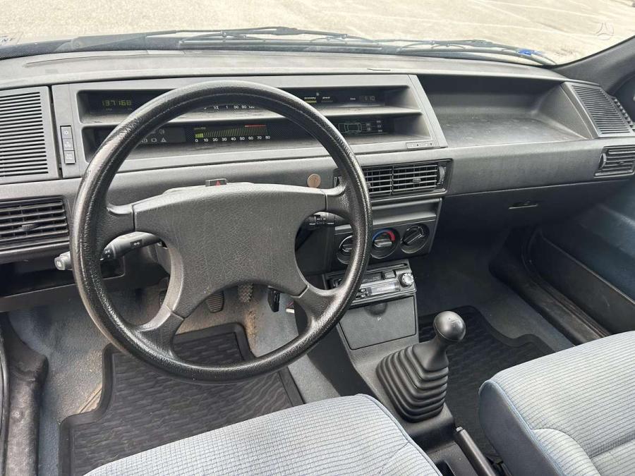 Blue Fiat Tipo 1989 in Vilnius, with an engine capacity of 1.37 L and mileage of 137 thousand km for 4000 €, photo 17 on AUTOMOTO.COM.LV