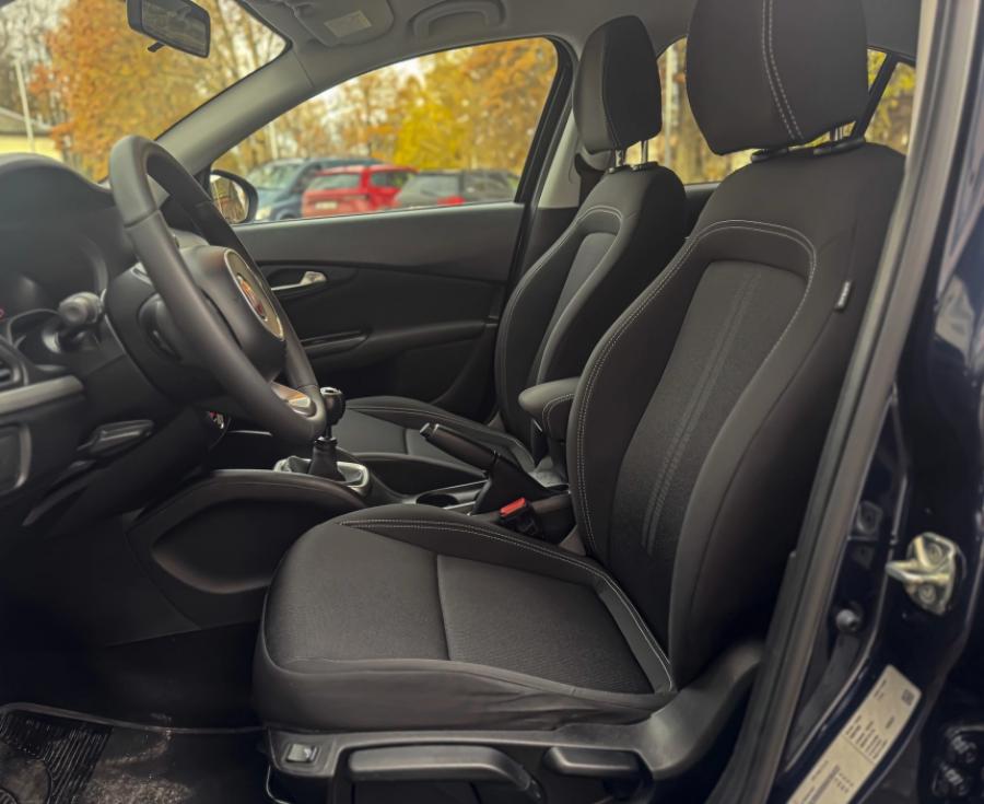 Blue Fiat Tipo 2018 in Riga, with an engine capacity of 1.40 L and mileage of 98 thousand km for 8300 €, photo 4 on AUTOMOTO.COM.LV