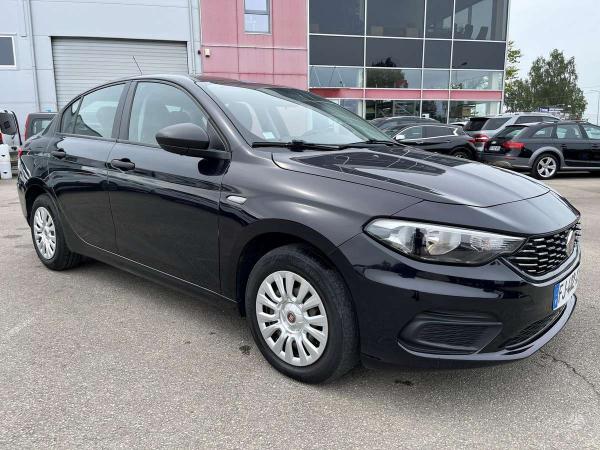 Blue Fiat Tipo 2019 in Taurage, with an engine capacity of 1.40 L and mileage of 141 thousand km for 5300 €, photo 3 on AUTOMOTO.COM.LV