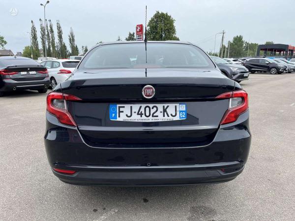 Blue Fiat Tipo 2019 in Taurage, with an engine capacity of 1.40 L and mileage of 141 thousand km for 5300 €, photo 5 on AUTOMOTO.COM.LV