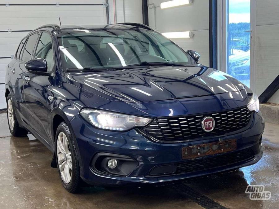 Zils Fiat Tipo 2017 Aukštieji Rusokai, ar dzinēja tilpumu 1.40 L un nobraukumu 240 tūkst. km par 4700 €, foto 1 vietnē AUTOMOTO.COM.LV