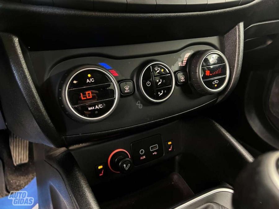 Zils Fiat Tipo 2017 Aukštieji Rusokai, ar dzinēja tilpumu 1.40 L un nobraukumu 240 tūkst. km par 4700 €, foto 15 vietnē AUTOMOTO.COM.LV