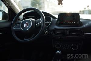Blue Fiat Tipo 2021 in Riga, with an engine capacity of 1.40 L and mileage of 78 thousand km for 8400 €, photo 9 on AUTOMOTO.COM.LV