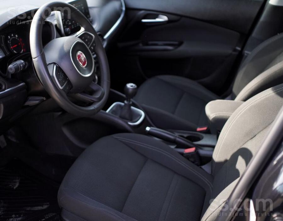 Blue Fiat Tipo 2021 in Riga, with an engine capacity of 1.40 L and mileage of 78 thousand km for 8400 €, photo 20 on AUTOMOTO.COM.LV