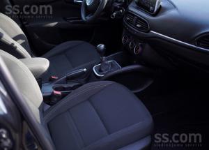 Blue Fiat Tipo 2021 in Riga, with an engine capacity of 1.40 L and mileage of 78 thousand km for 8400 €, photo 21 on AUTOMOTO.COM.LV