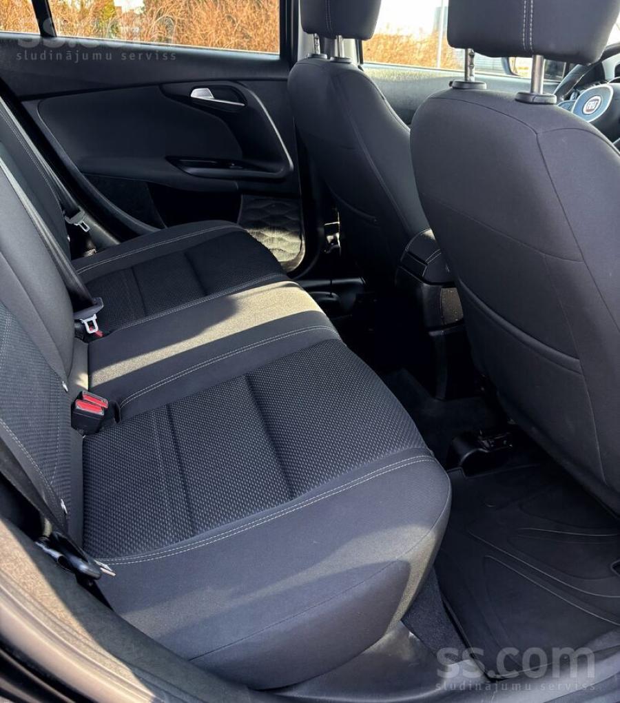 Blue Fiat Tipo 2021 in Riga, with an engine capacity of 1.40 L and mileage of 78 thousand km for 8400 €, photo 22 on AUTOMOTO.COM.LV