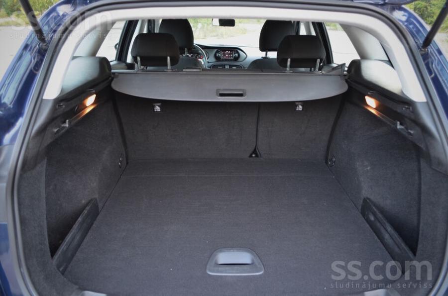 Blue Fiat Tipo 2021 in Riga, with an engine capacity of 1.40 L and mileage of 99 thousand km for 7450 €, photo 15 on AUTOMOTO.COM.LV