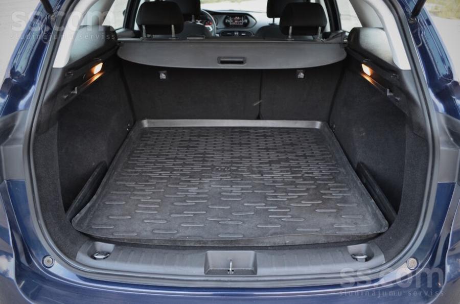 Blue Fiat Tipo 2021 in Riga, with an engine capacity of 1.40 L and mileage of 99 thousand km for 7450 €, photo 16 on AUTOMOTO.COM.LV