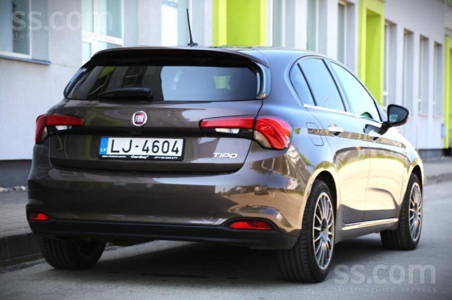 Brown Fiat Tipo 2018 in Riga, with an engine capacity of 1.60 L and mileage of 213 thousand km for 6490 €, photo 3 on AUTOMOTO.COM.LV