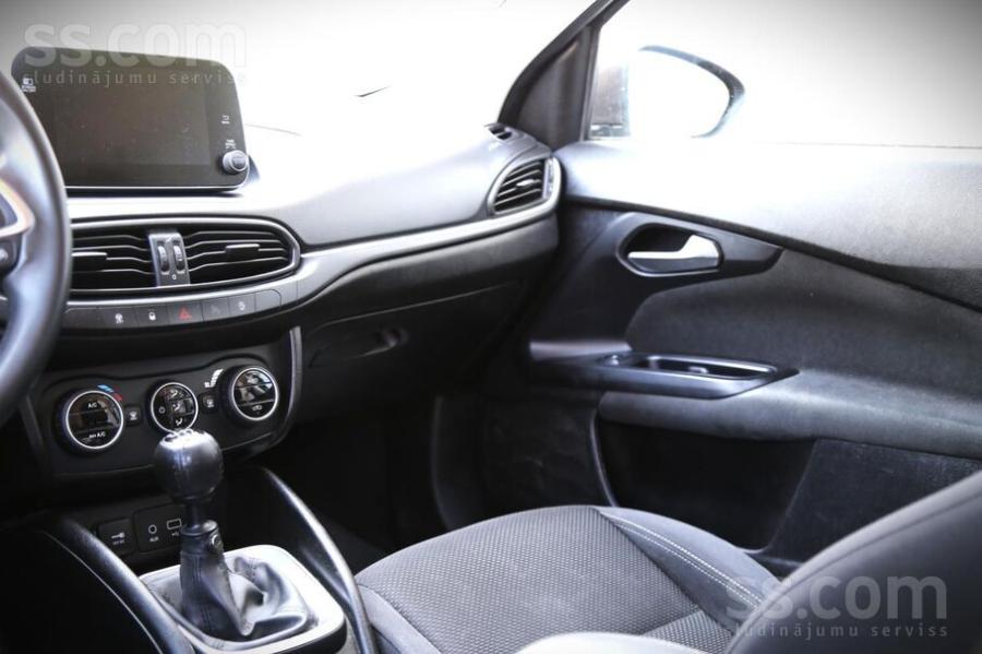 Brūns Fiat Tipo 2018 Rīga, ar dzinēja tilpumu 1.60 L un nobraukumu 231 tūkst. km par 6495 €, foto 9 vietnē AUTOMOTO.COM.LV