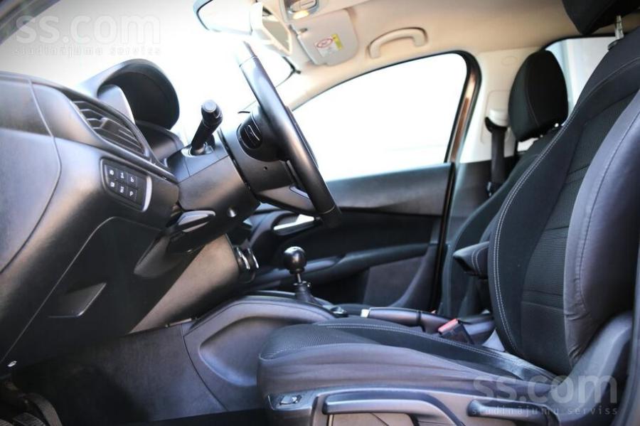 Brūns Fiat Tipo 2018 Rīga, ar dzinēja tilpumu 1.60 L un nobraukumu 231 tūkst. km par 6495 €, foto 12 vietnē AUTOMOTO.COM.LV