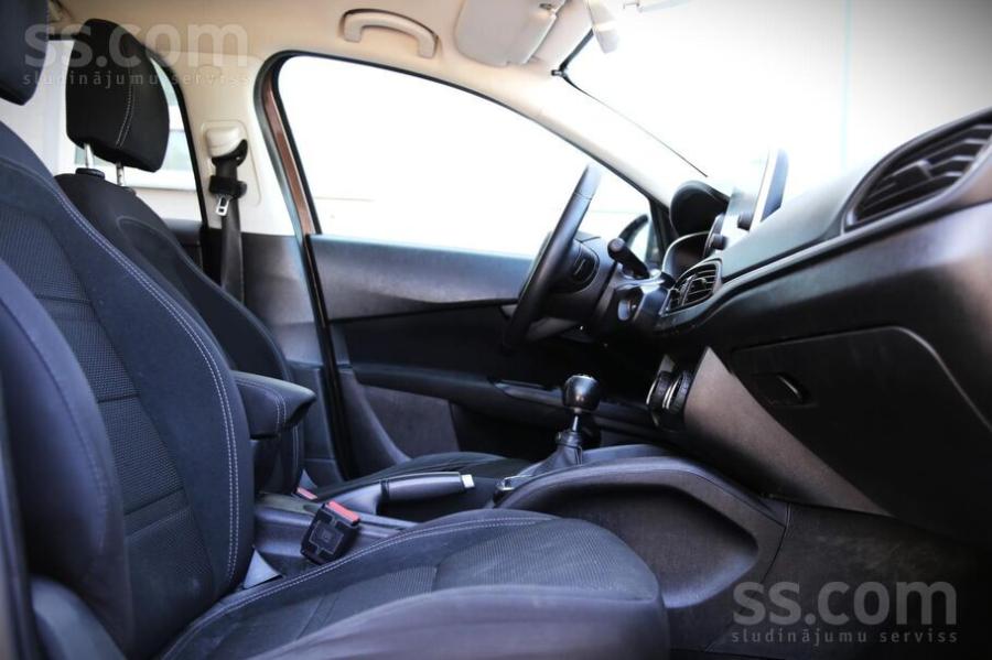 Brūns Fiat Tipo 2018 Rīga, ar dzinēja tilpumu 1.60 L un nobraukumu 231 tūkst. km par 6495 €, foto 13 vietnē AUTOMOTO.COM.LV
