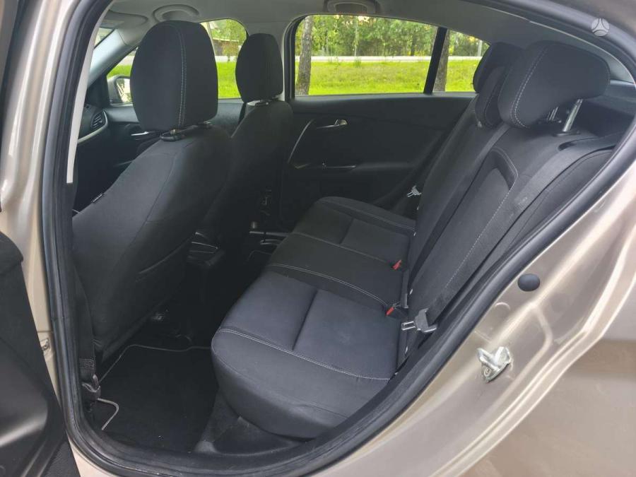 Brūns Fiat Tipo 2018 Utena, ar dzinēja tilpumu 1.37 L un nobraukumu 158 tūkst. km par 5999 €, foto 9 vietnē AUTOMOTO.COM.LV
