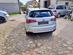 Grey Fiat Tipo 2016 in Siauliai, with an engine capacity of 1.60 L and mileage of 160 thousand km for 5100 €, photo 4 on AUTOMOTO.COM.LV